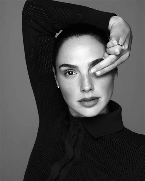 Gal Gadot On Instagram “😉” In 2024 Gal Gadot Gal Gadot Wonder Woman