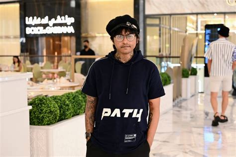 Hi There Im Sourajit Saha A Digital Marketer Blogger And Social Media Sourajit Saha