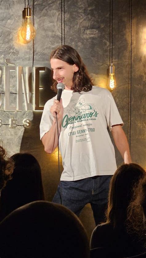 Félix Junier • La Scène Barbès