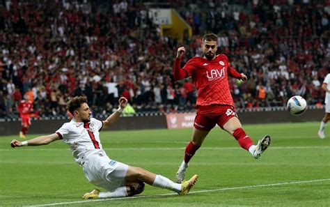 Vanspor Derbasî Lîga Jor Bû Dê Bi Amedsporê Re Rû