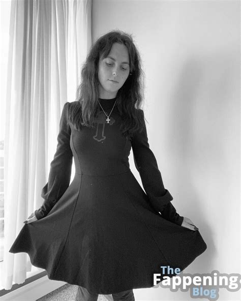 Olivia Evenstar Olivia Simpson Oliviaevenstarr Nude Leaks Photo 1 Thefappening