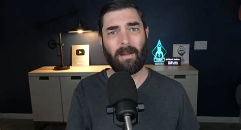 Tech Youtuber Promotes Australian Ai Company While Advising It