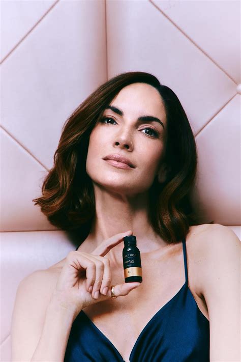 El Secreto De Belleza De Eugenia Silva Se Bebe Y Es De Luxmetique® Woman