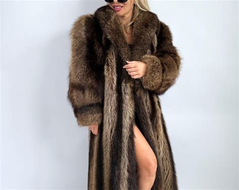 Vintage Raccoon Fur Coat Full Length Heavyweight Mob Wife Glam Size