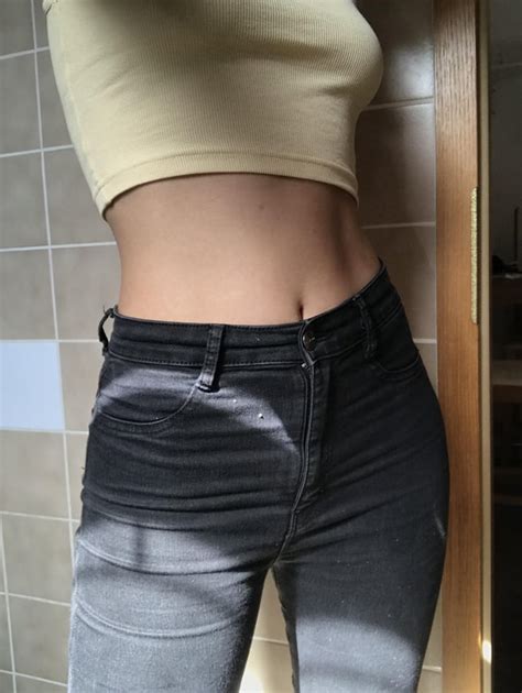 💛 R Midriff
