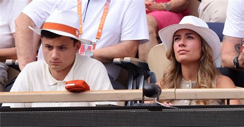 Louis Bielle Biarrey Amoureux La Nouvelle Star Du Xv De France En Couple Avec Chiara Depuis 2