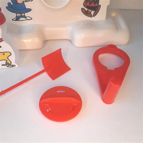 The Original Snoopy Snow Cone Sno Cone Machine Maker Peanuts Classic