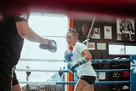 Aussie Women Fight A Path From Backyard Gold Coast Shed To World Boxing