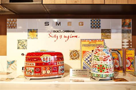 Showroom MILAN - Чайник электрический Smeg KLF03DGEU, стиль Dolce ...