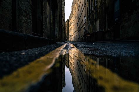 How To Use Foreground Elements In Photography Composition And Examples
