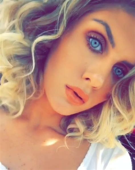 Video Tagged With Sophiesselfies224 Sophie Hall Sophie Sophiesselfies224 Blog On Tumblr