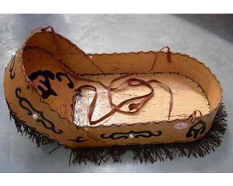 北方民族工艺美术 桦树皮工艺