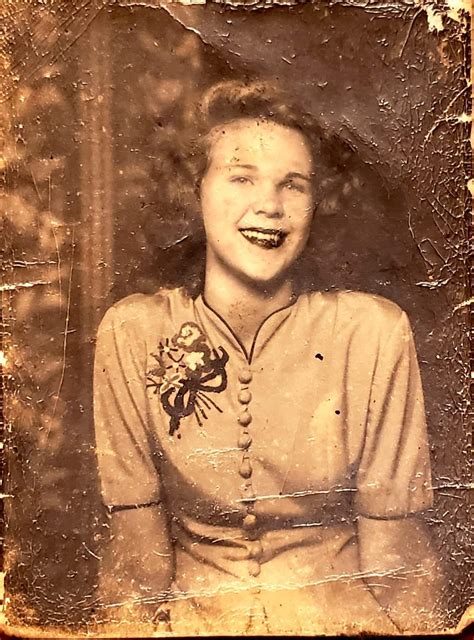 looking to clean colorize r photoshoprequest