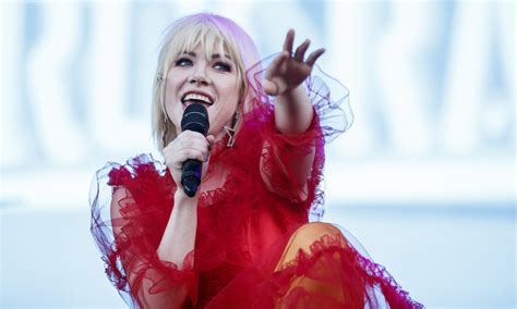 Carly Rae Jepsen Announces Uk And Ireland Leg Of So Nice Tour