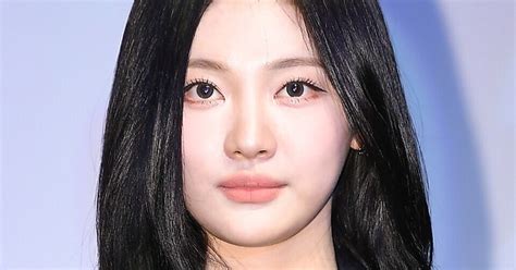 에스파 닝닝 우윳빛 피부