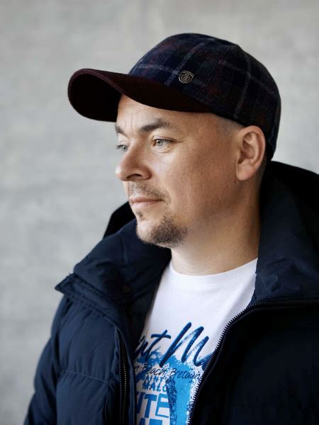 Бейсболка Roberto Cornelli Roberto Cornelli купить с доставкой по