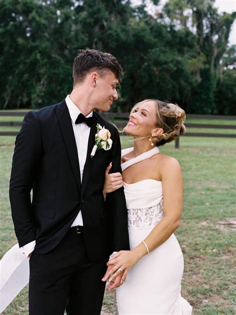 Anna Klem Annadawnphillips • Instagram Photos And Videos