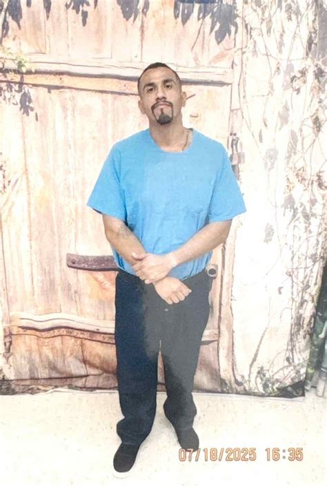 Jaime Jimenez Bh7665 Loveaaprisoner