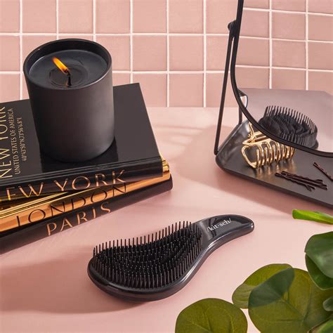 Black Detangling Brush Kitsch