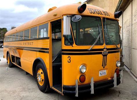 Four Links Why School Buses Are Yellow Pacific Bus Museum Eleanor