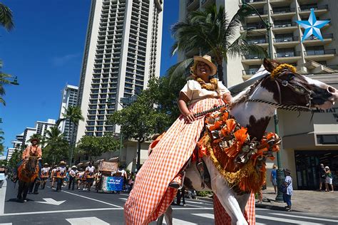 Aloha Festivals Floral Parade In Waikiki Honolulu Star Advertiser