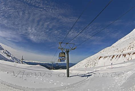 Ο Παρνασσός του χιονιού Αμφίκλεια Πολύδροσο Views Of Greece
