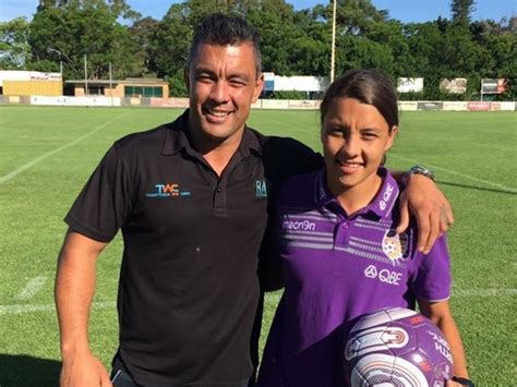 Daniel Kerr Attends Wedding Of Sam Kerr And Kristie Mewis Gold Coast Bulletin