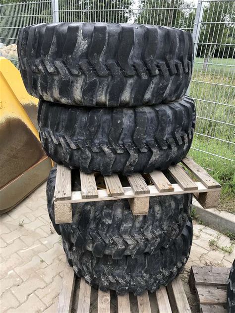 Continental 4 RÄder Mit Bereifung 365 70 R18 Tl Mpt Von Schlüter Baumaschinen