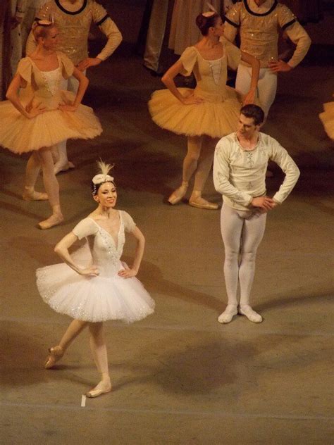 Раймонда в МТ Виктория Терёшкина Владимир Шкляров Фото Н Морозовой