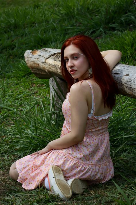 Telegraph Girl Photos Download The Best Free Telegraph Girl Stock