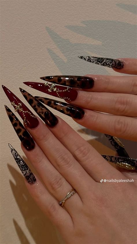 Pin By Angelica Reyes On Acrylic Nails Pointed Nails Nail Designs