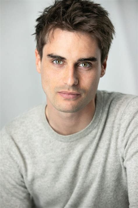 Ted Lassos Stephen Manas On Why Season 2 Is ‘another Kind Of