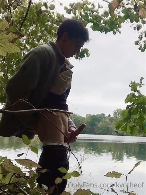 Lean Dude Cums Outside