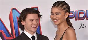 Zendaya And Tom Hollands Engagement Confirmed After Golden Globes