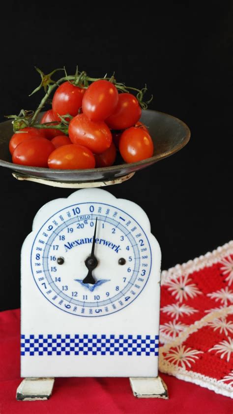 A Quick Guide On Tomato Weights
