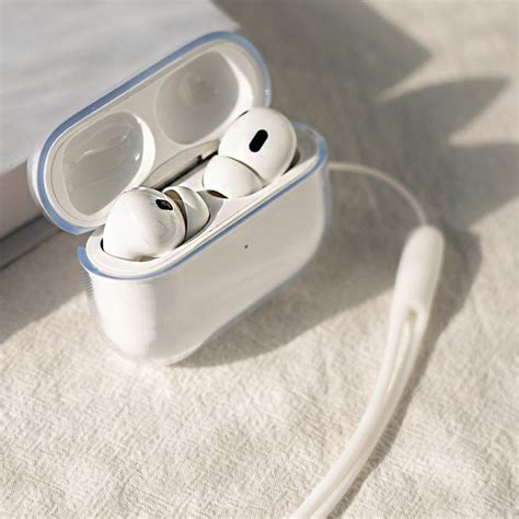 구스페리 에어팟 프로 2 변색 방지 투명 클리어 젤리 케이스 스트랩 생일 졸업 선물 추천 위시버킷