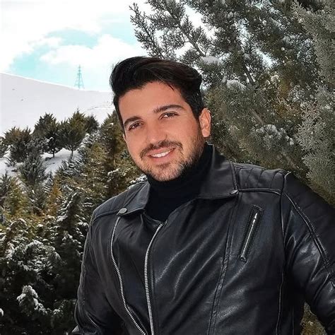 ‎وحید بیگدلی Vahid Bigdeli‎ Vahidbigdeli94 • Threads Say More