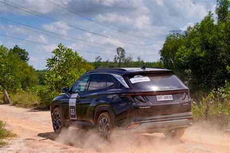 Trải Nghiệm Hyundai Tucson Mang Phong Cách Rally Chinh Phục Huyền