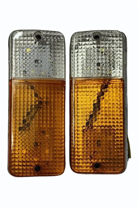 Led Yellow Front Indicator At ₹ 110 Set In New Delhi Id 2853019781548