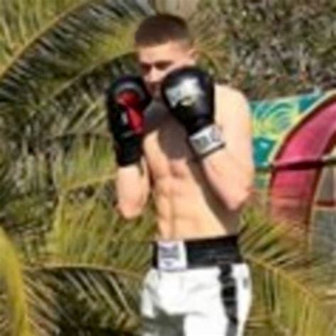 Hungtwinks Onlyfans Free Trial Profile Earnings Stats Socials