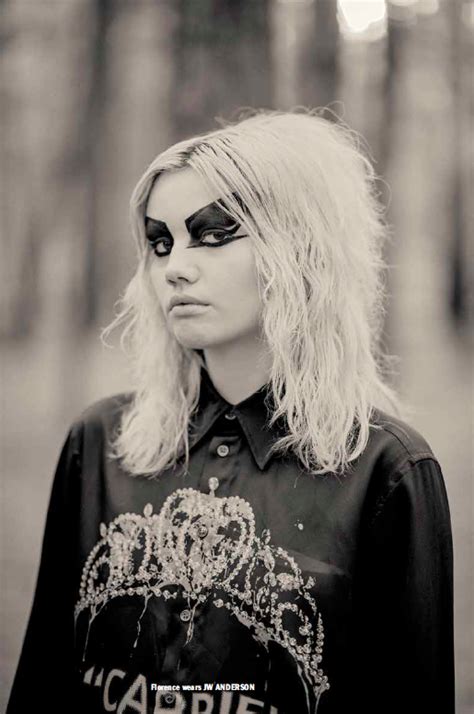 Derek Ridgers X 10 Magazine Into The Woods — Unravel Productions