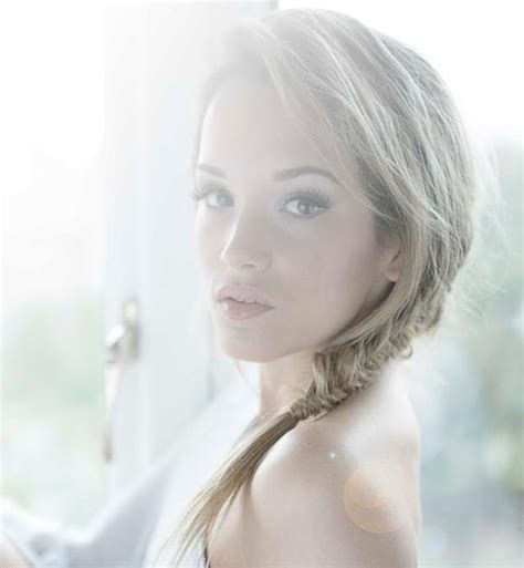 Audrey Le Strat Morello Bookings