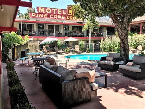 Piazzas Pine Cone Inn Prices And Guest House Reviews Kernville Ca