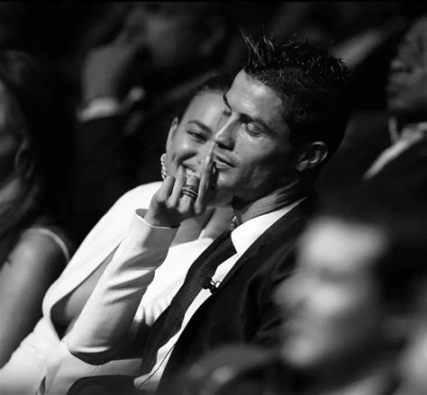 Irina Shayk And Ronaldo Futbolcular Çift Futbol