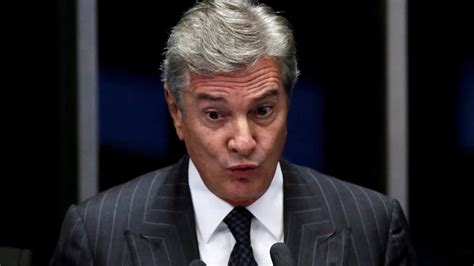 محكمة برازيلية تؤيد إدانة الرئيس السابق فرناندو كولور بالسجن لـ8 سنوات و10 أشهر العمق المغربي