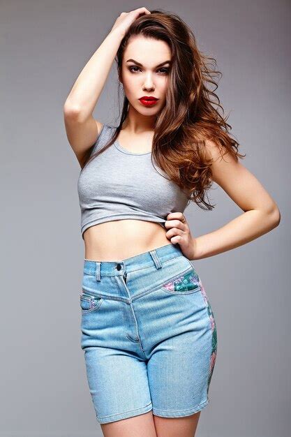 Free Photo High Fashion Look Glamor Stylish Sexy Beautiful Young