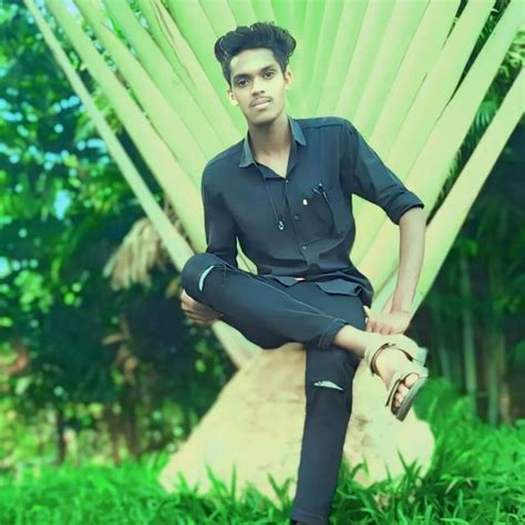 Srinu Biddika Biddika934 • Threads Say More