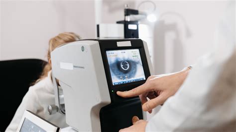 Coroiditis Síntomas Causas Y Tratamientos Efectivos