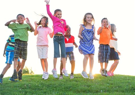 רוי בוי כבר כבש את לב הילדים וזה בדיוק הזמן לבקר בפארק שהוא פתח עם כל המשפחה הורות טובה