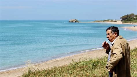 Travel Smoking Etiquette The Ultimate Smokers Guide The Broad Life